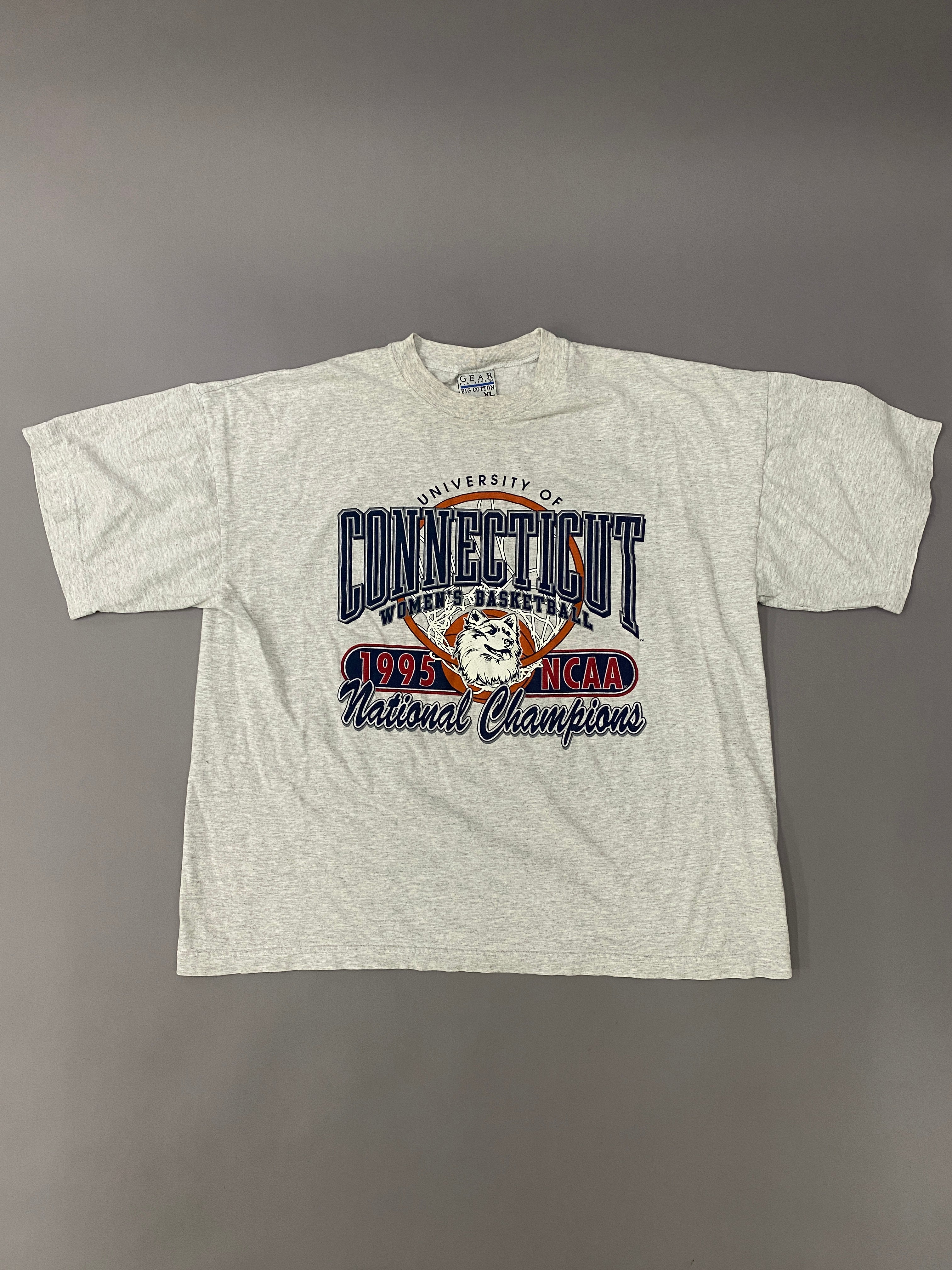 Vintage Connecticut T-shirt – Ropa Chidx