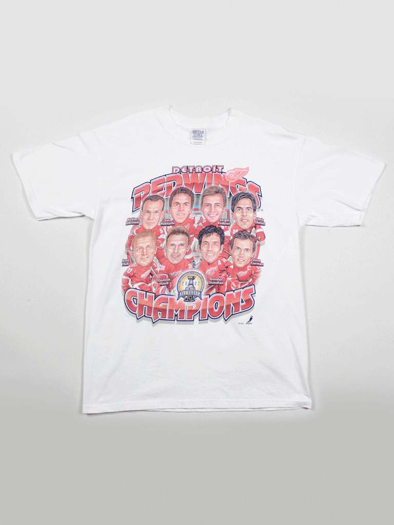 Red Wings 2002 T-shirt – Ropa Chidx