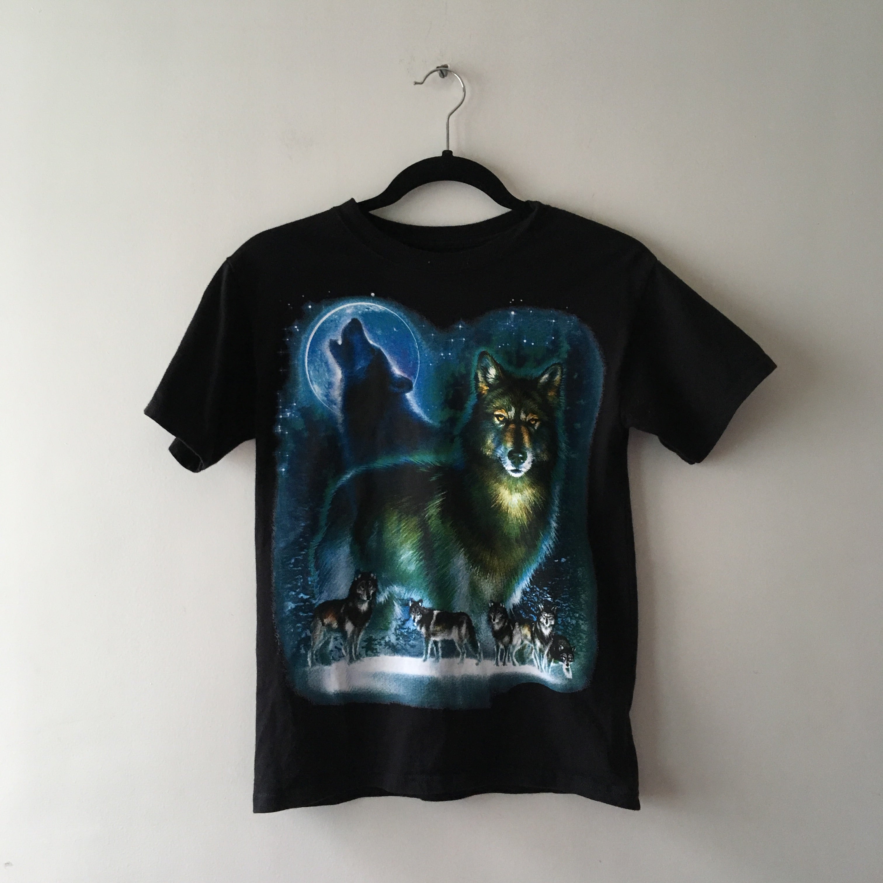 wolves shirt – Ropa Chidx